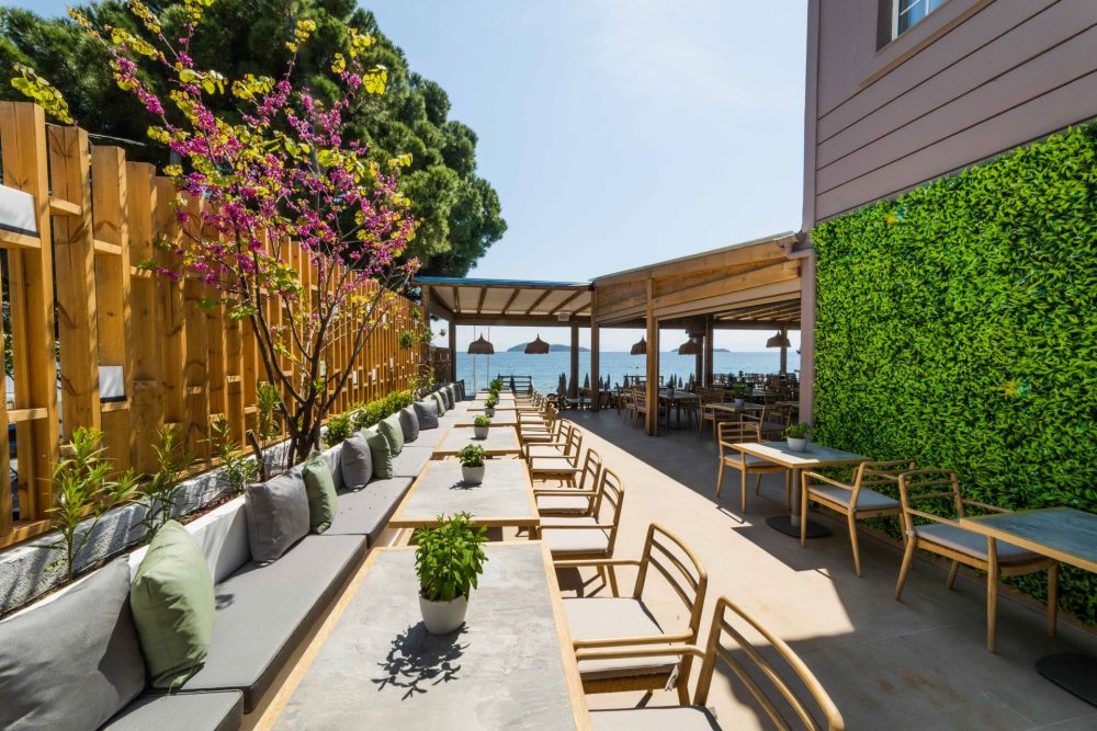 Achinos – Seaside Bar Restaurant